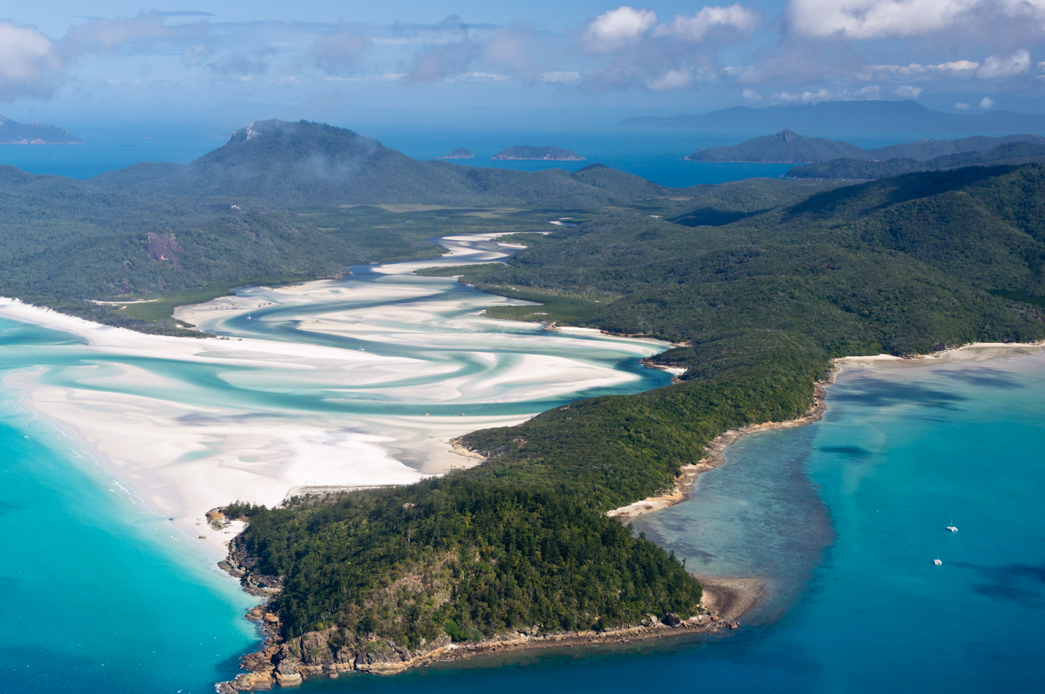 WHITSUNDAY ISLANDS